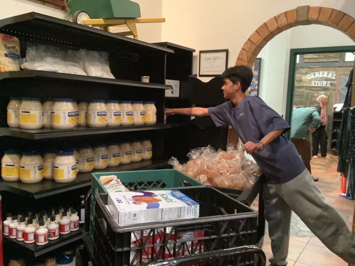 Volunteer Opportunities - Unity Shoppe